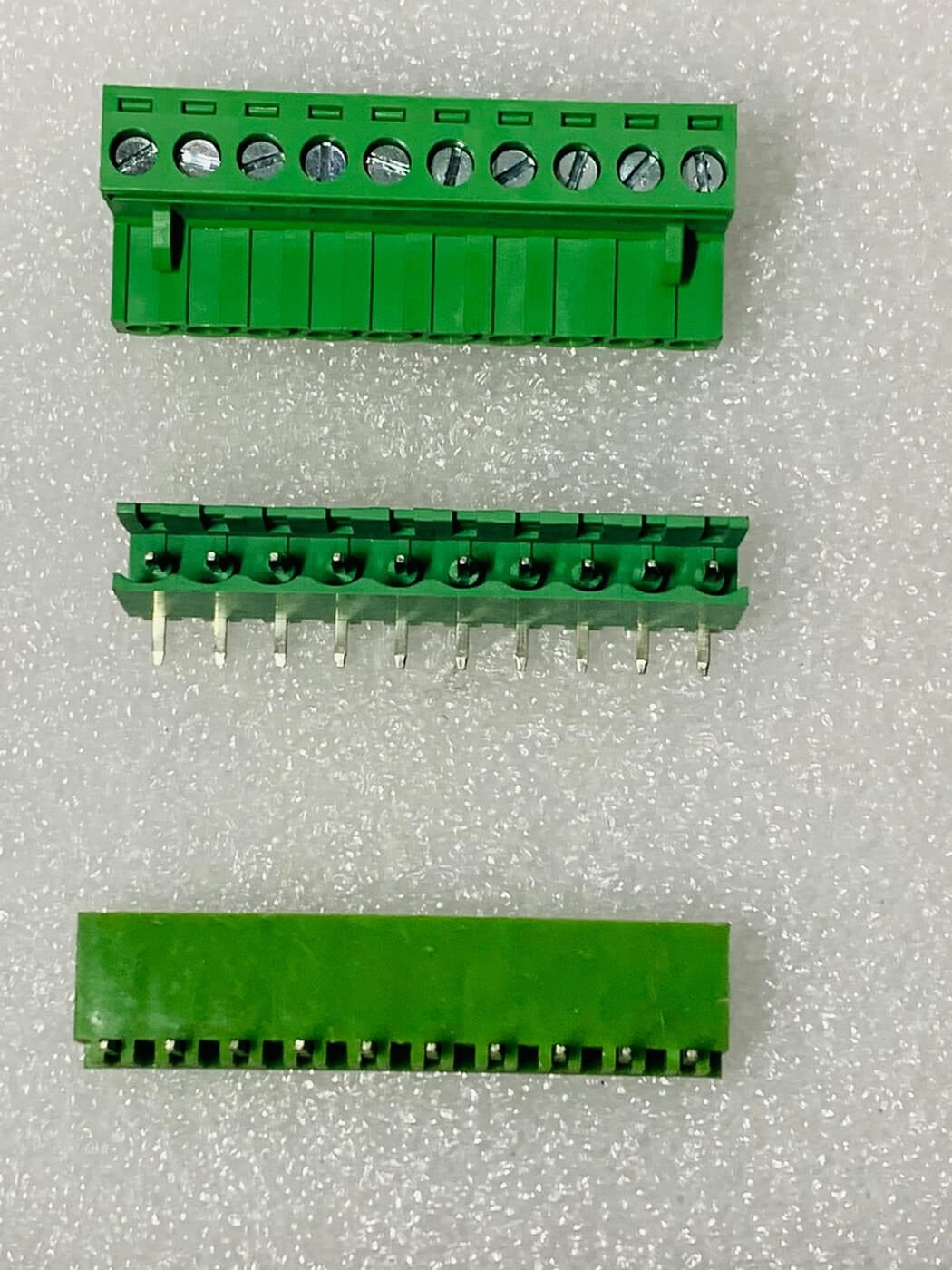 5085 10 PIN MALE CONNECTOR